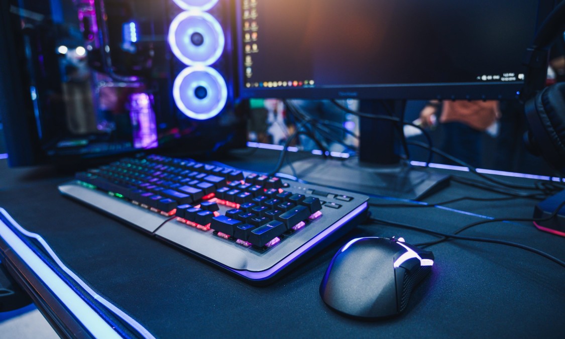 Komputer gamingowy vs konsola do gier - na co warto postawić ...